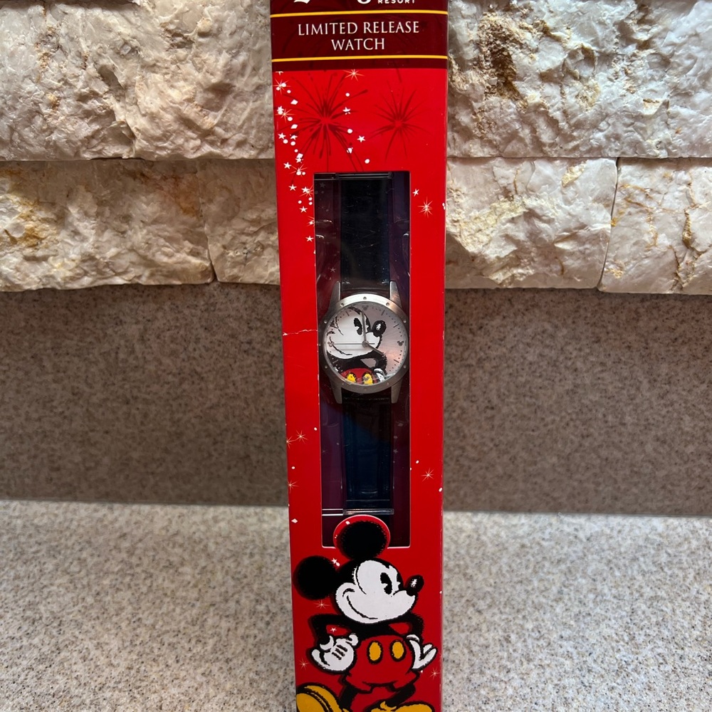 Disneyland Mickey Mouse Face Watch Limited Release Wa… - Gem